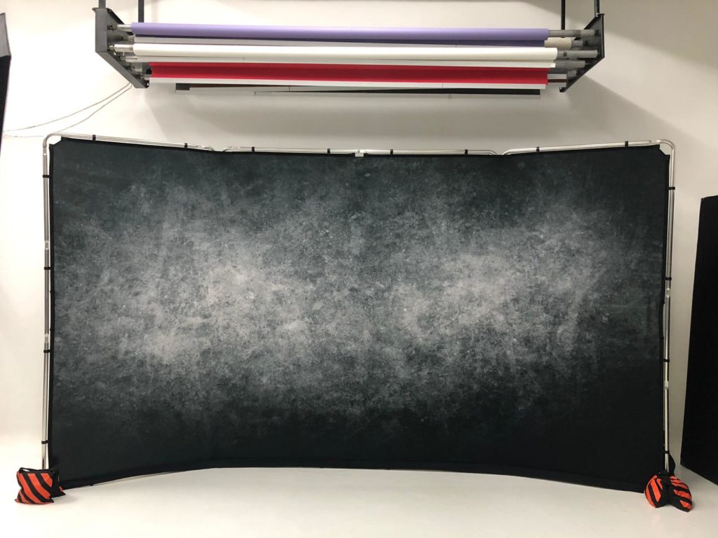 4m wide backdrop | Large White Photo Studio For Rent in Singapore ...